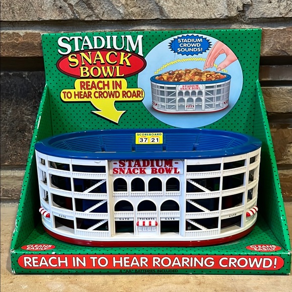 Vintage | Dining | Vintage Stadium Snack Bowl With Sound Fundamental ...
